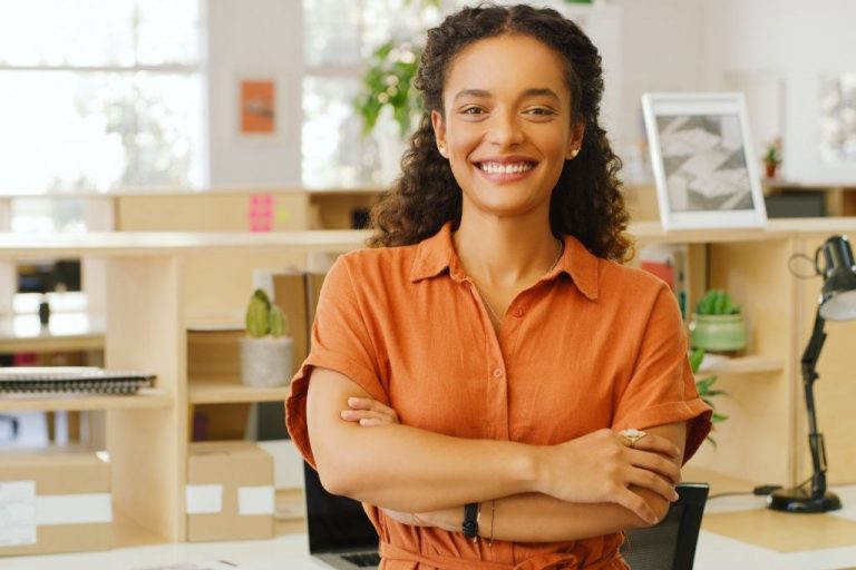 7 Ways to Achieve Self Empowerment & Know Its Benefits | TheMindFool