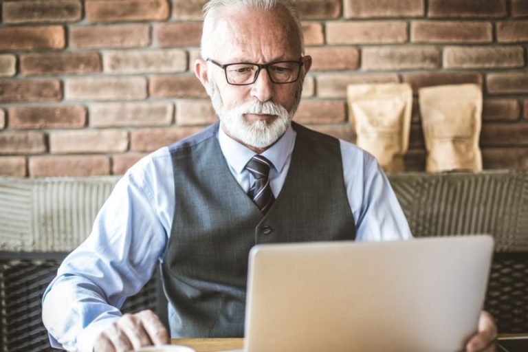 Understand Why Is Reading Important & Know 20 Benefits of Reading