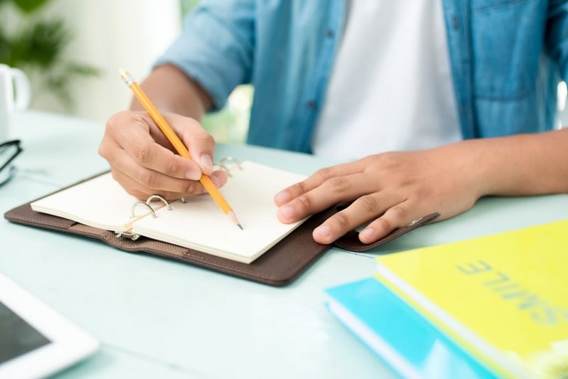 20 Examples of Personal Development Goals For Better Version of Yourself