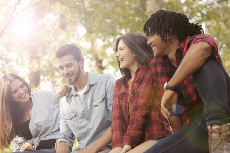 Know How To Be Present in 10 Amazing Ways | TheMindFool