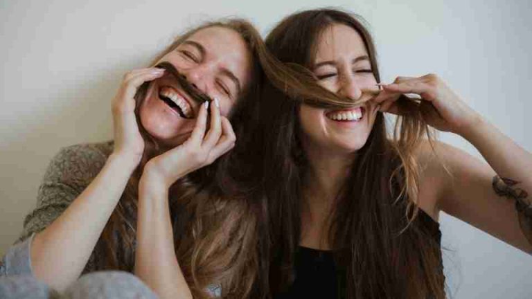 33 Friendship Symbols & Their Meanings – The Only List You’ll Ever Need